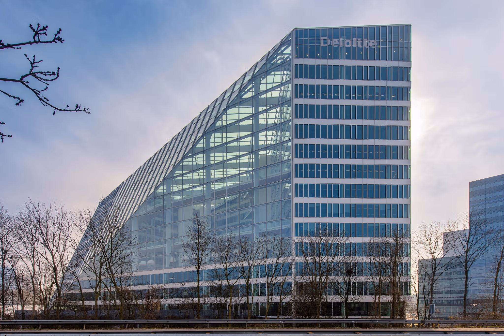 The Edge Amsterdam | PLP Architecture | Projects | PLP Architecture ...